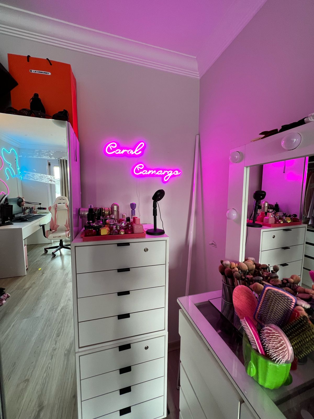 Transforme Seu Espaço com LED Neon Personalizado: A Revolução da ...